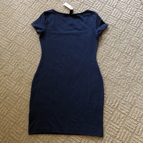H&M | Dresses | Nwt Hm Scoop Neck Blue Figure Hugging Tee Shirt Dress ...